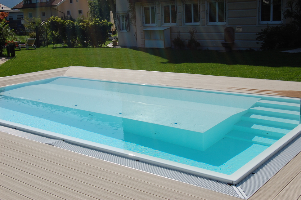 Poolbau von Solebecken für Wellnessbereichen innen & aussen